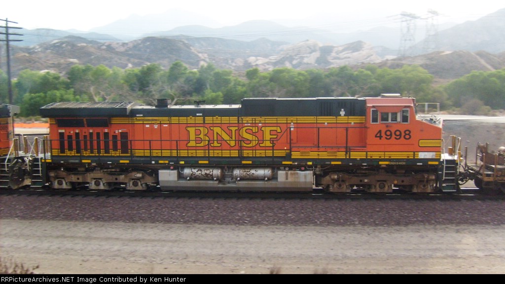 BNSF #4498